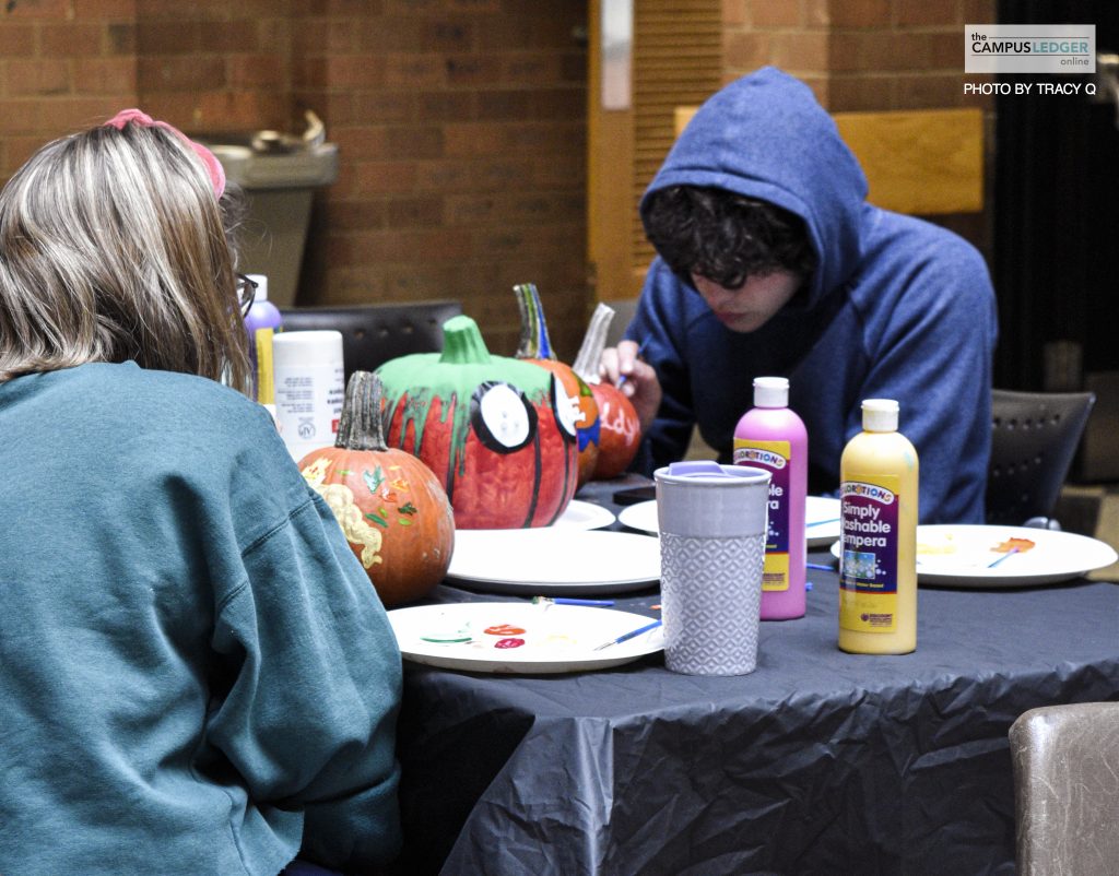 JCCC hosts Annual Fall Festival | The Campus Ledger